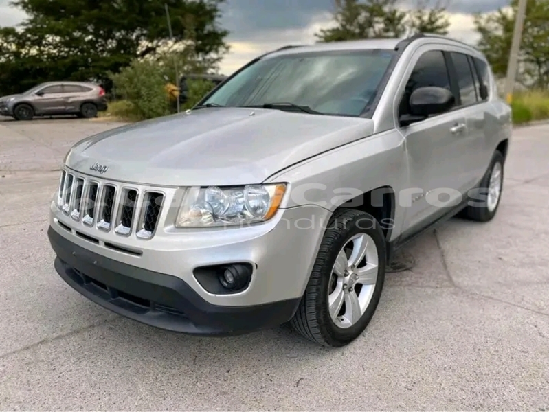 Comprar usados carro jeep liberty otro en copán en copán - honduras ...