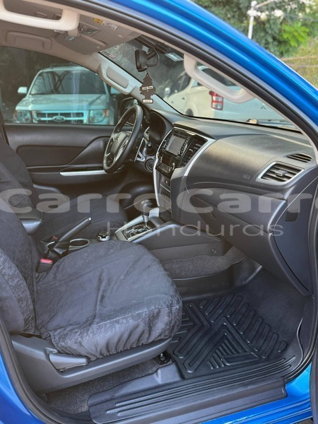 Buy used mitsubishi l200 blue car in corquin in copan - honduras ...